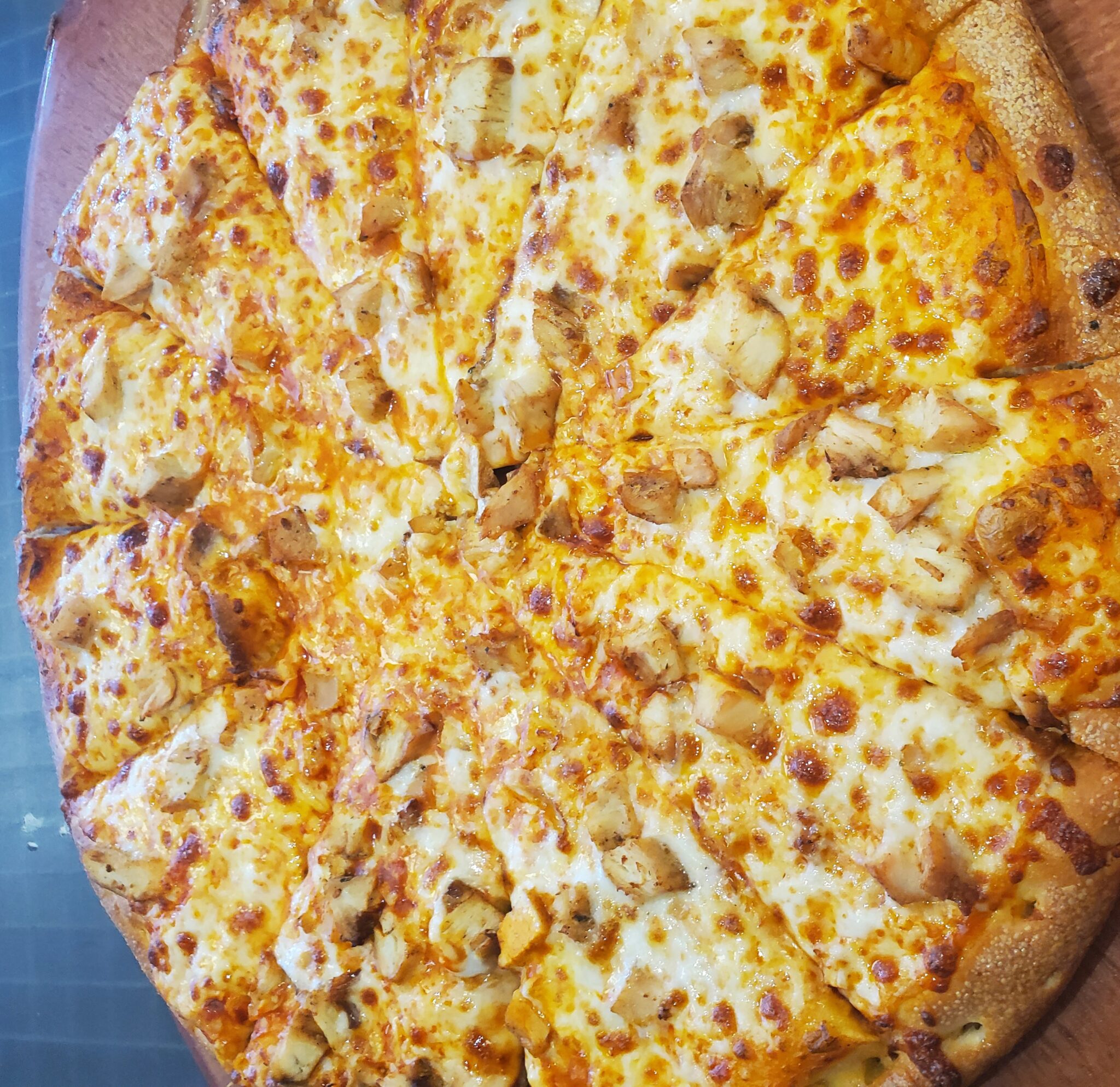 Fullerton, CA Pizza, Sandwiches Salads Delivery/Take Out - Combo's Pizza